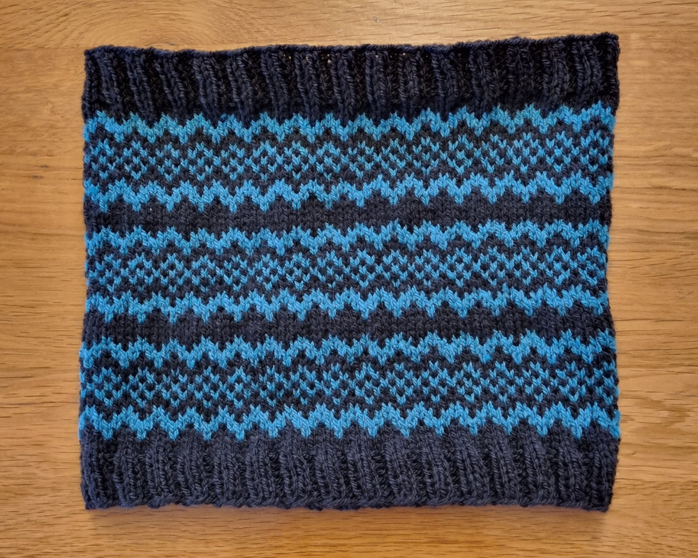 Colsjaal gebreid met Scrumptious en Soxx Book 2